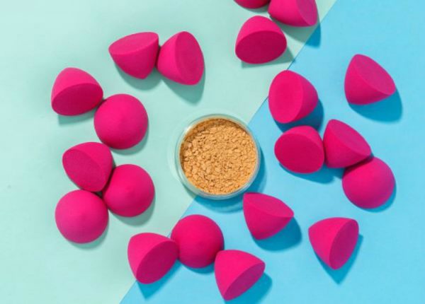 Gorgeous Contouring with Real Techniques Contour Wedges | StyleChicago.com