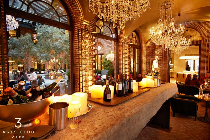 3 Arts Club Cafe at Restoration Hardware | StyleChicago.com