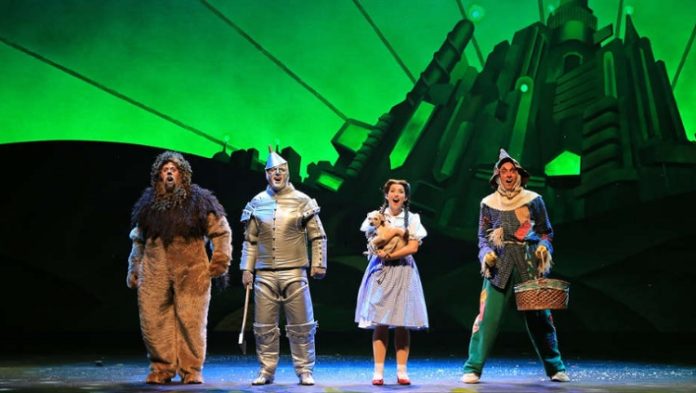 Classic Musical The Wizard of Oz | StyleChicago.com