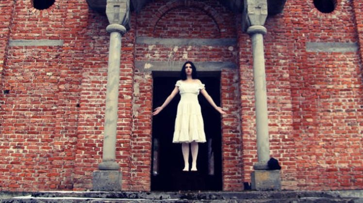 Chicago's Haunted History & Ghost Tour | StyleChicago.com